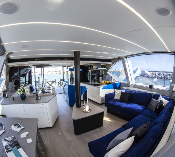 WAVE 50 Yacht Charter Details, WAVE | CHARTERWORLD Luxury Superyachts